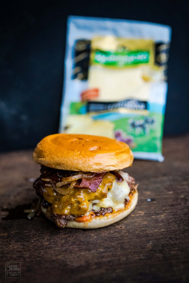 Rezept: Triple Cheese Burger mit Bacon - Gernekochen.de