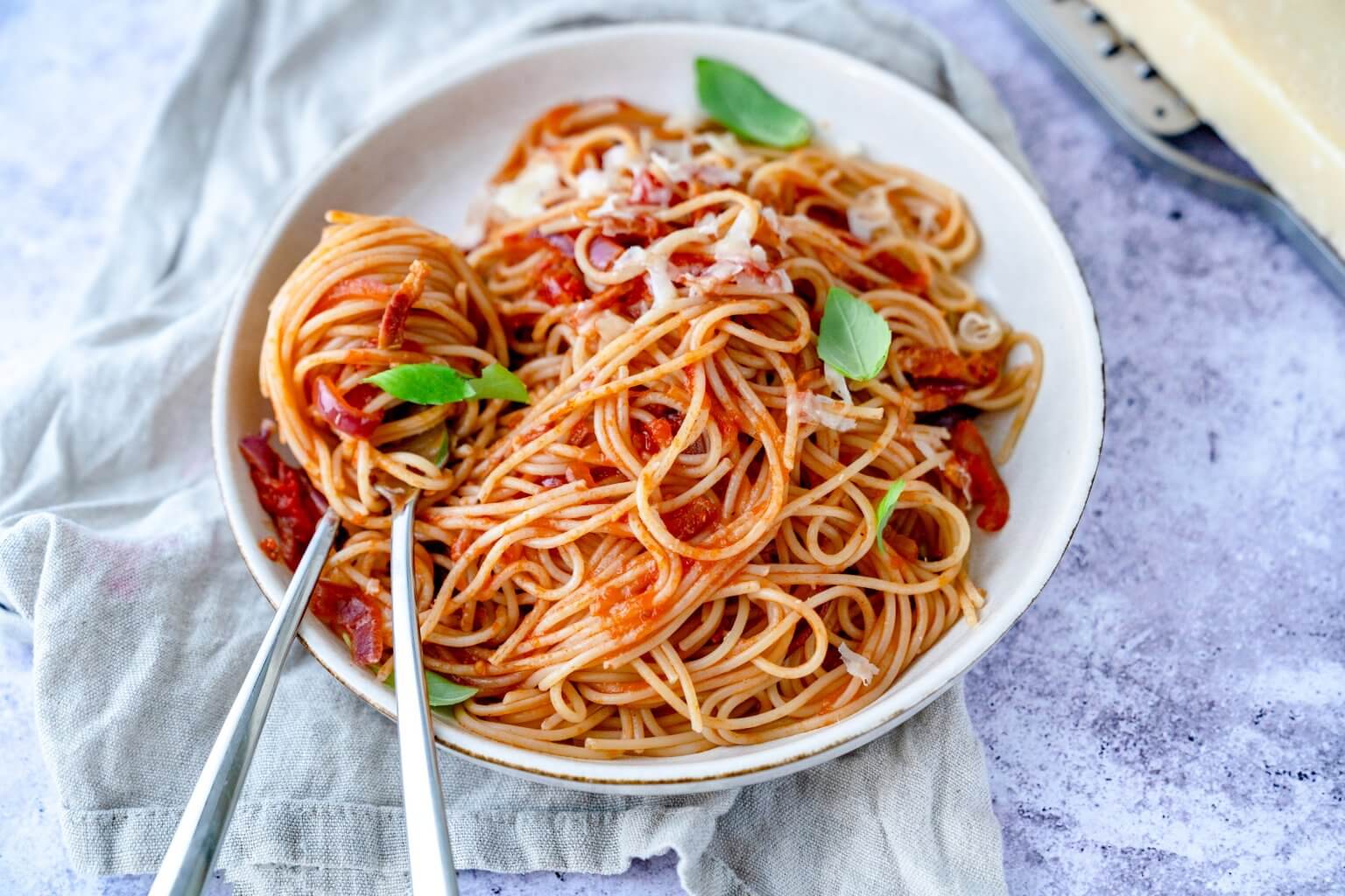 Pasta Amatriciana - Rezept von Gernekochen.de