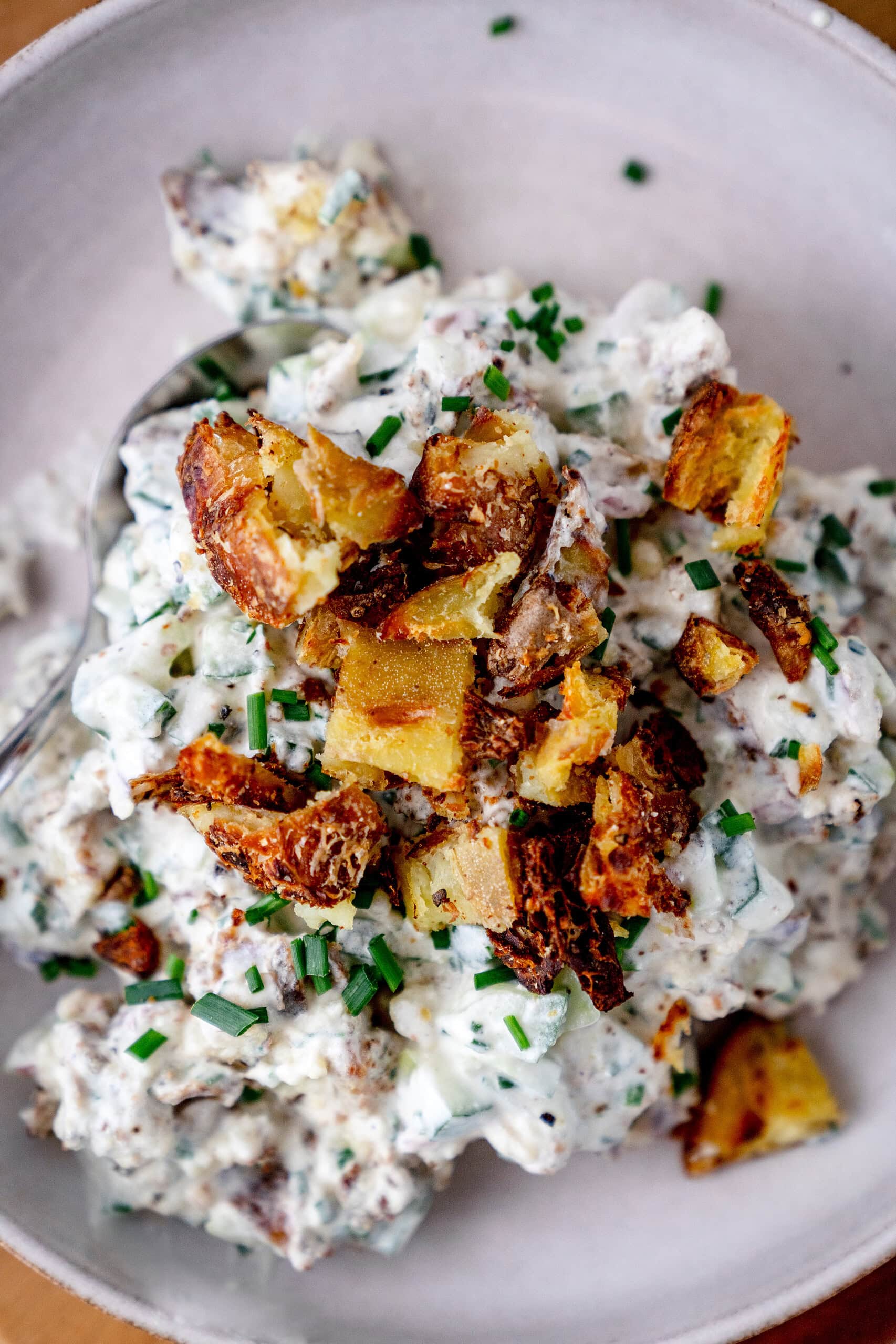 Knuspriger Kartoffelsalat - Rezept von Gernekochen.de