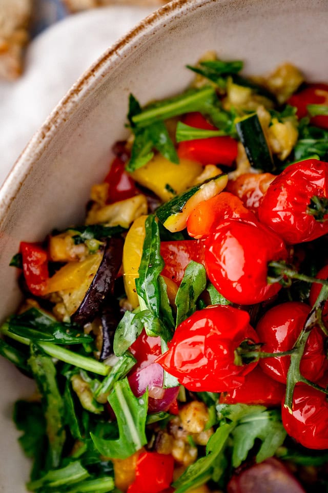 Sommerlicher Grillgemüse-Salat - Rezept von Gernekochen.de