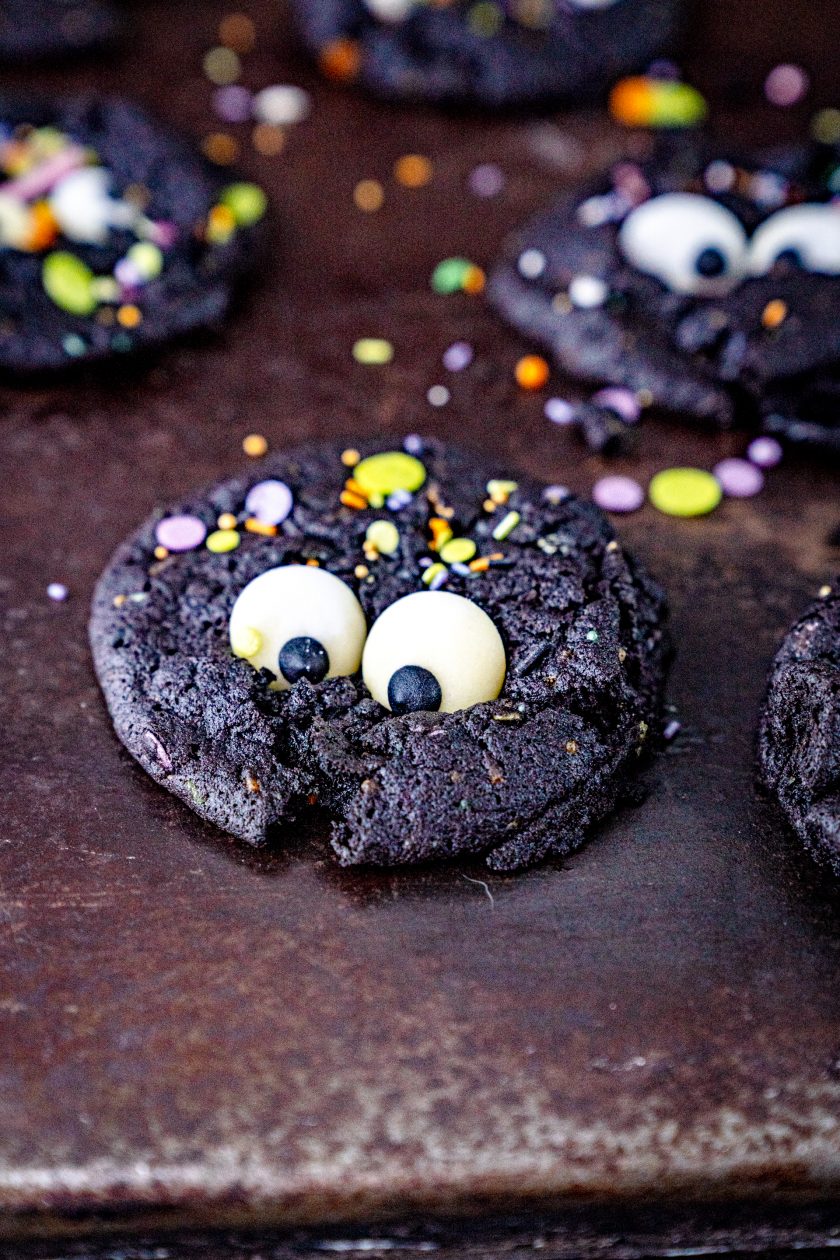 Monster Kekse - gruselig süß - Rezept von Gernekochen.de